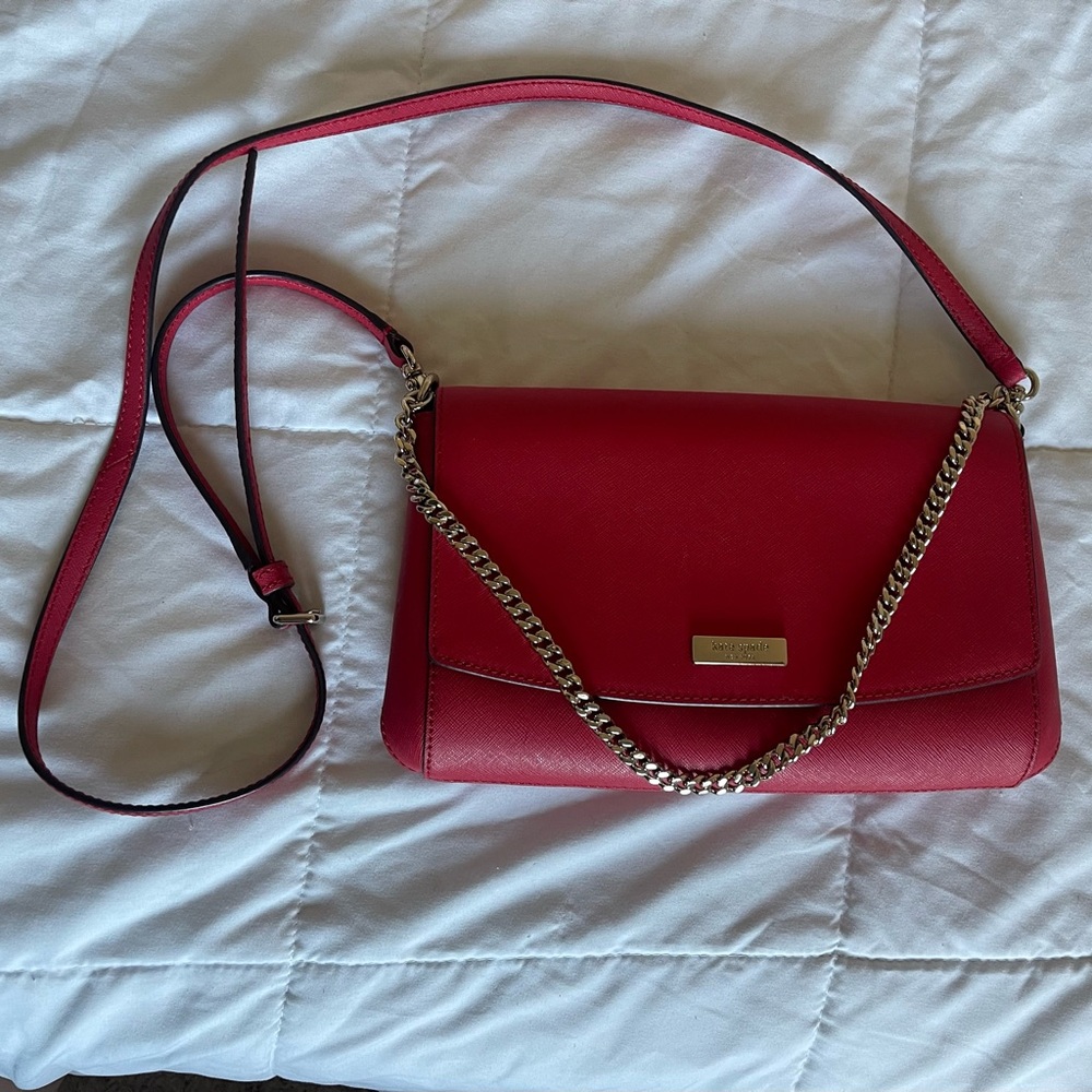 Red Kate Spade Cross Body With Gold Hardware - Gem